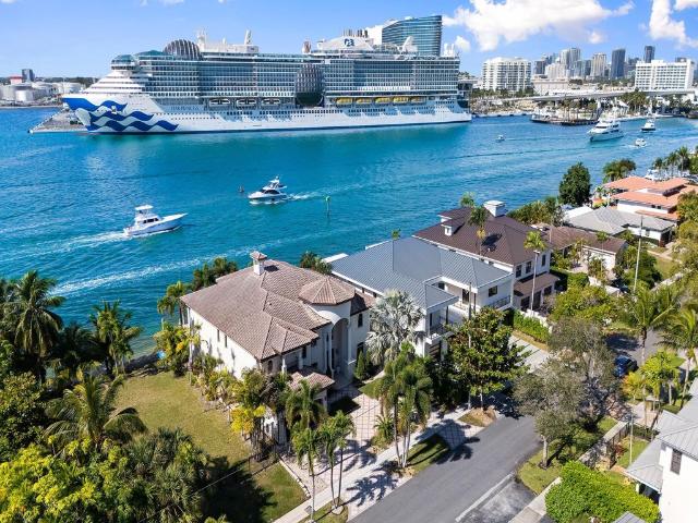 Luxury Villa for sale in Fort Lauderdale, Florida
