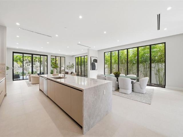 Luxury Villa for sale in Fort Lauderdale, Florida