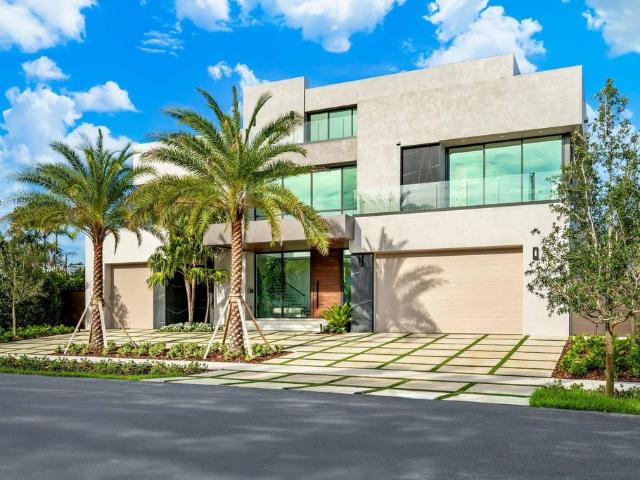Luxury Villa for sale in Fort Lauderdale, Florida