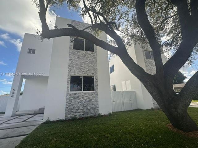 Luxury Villa for sale in Fort Lauderdale, Florida