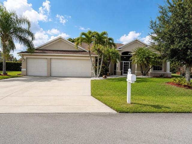 Luxury Villa for sale in Fort Pierce, Florida