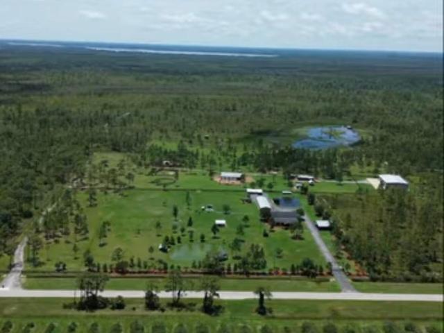 Luxury Villa for sale in Frostproof, Florida