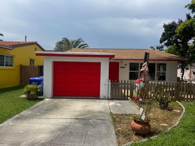 Luxury Villa for sale in Hollywood, Florida