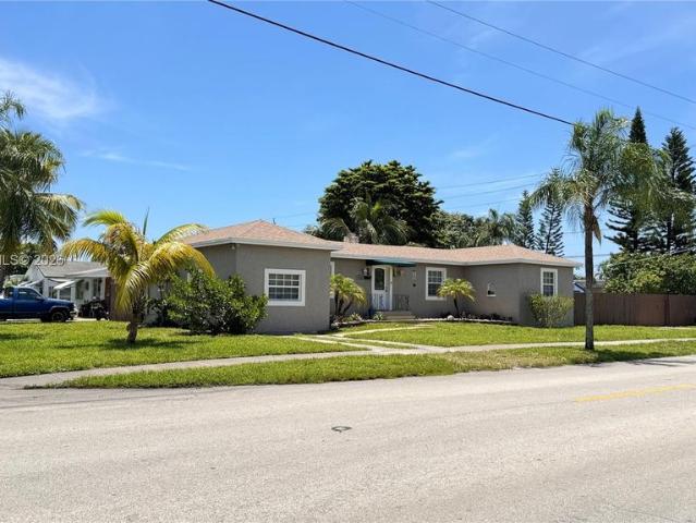Luxury Villa for sale in Hollywood, Florida