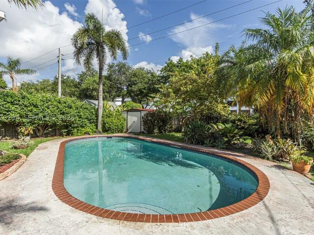 Luxury Villa for sale in Hollywood, Florida