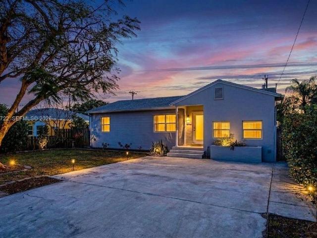Luxury Villa for sale in Hollywood, Florida