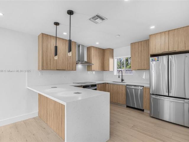 Luxury Villa for sale in Hollywood, Florida