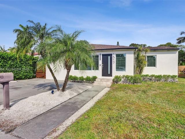 Luxury Villa for sale in Hollywood, Florida