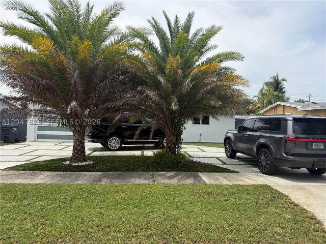 Luxury Villa for sale in Hollywood, Florida