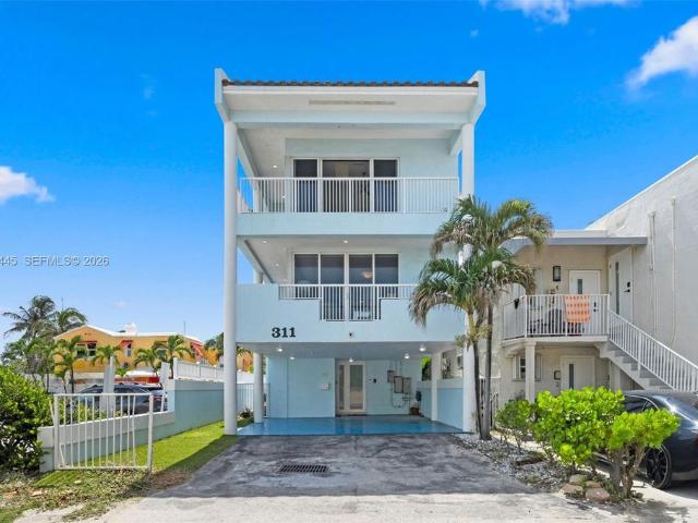Luxury Villa for sale in Hollywood, Florida