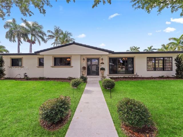 Luxury Villa for sale in Hollywood, Florida