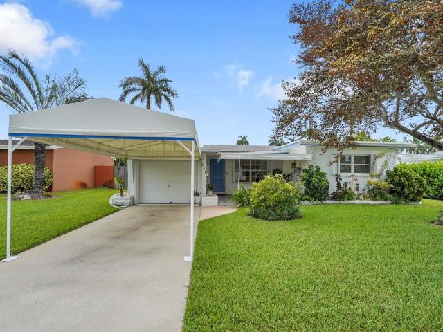Luxury Villa for sale in Hollywood, Florida