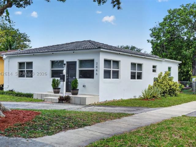 Luxury Villa for sale in Hollywood, Florida