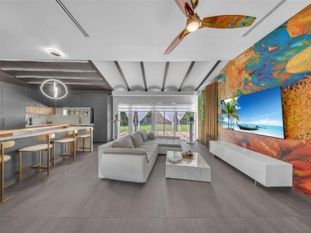 Luxury Villa for sale in Hollywood, Florida