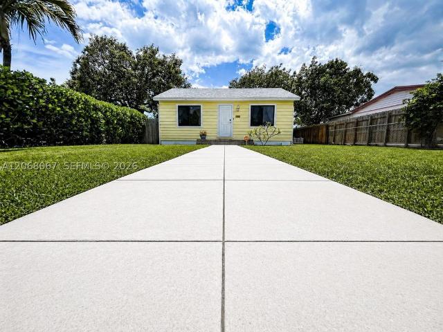 Luxury Villa for sale in Hollywood, United States