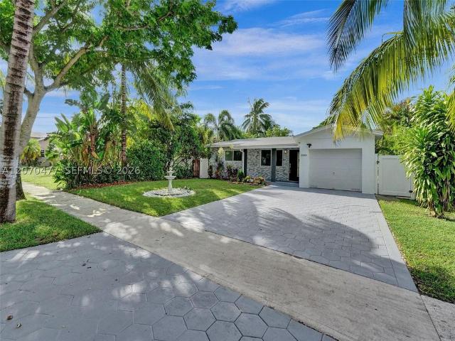 Luxury Villa for sale in Hollywood, United States