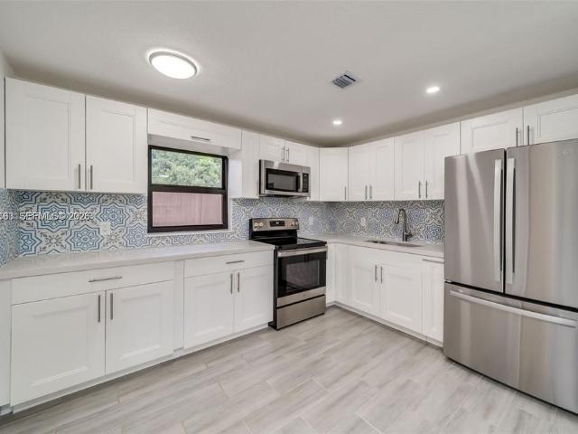 Luxury Villa for sale in Hollywood, United States
