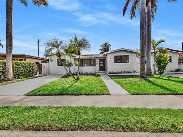 Luxury Villa for sale in Hollywood, United States