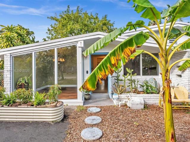 Luxury Villa for sale in Hollywood, United States