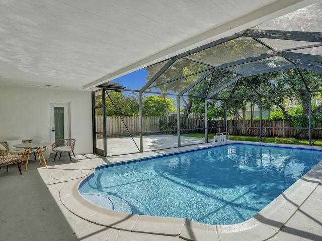 Luxury Villa for sale in Hollywood, United States