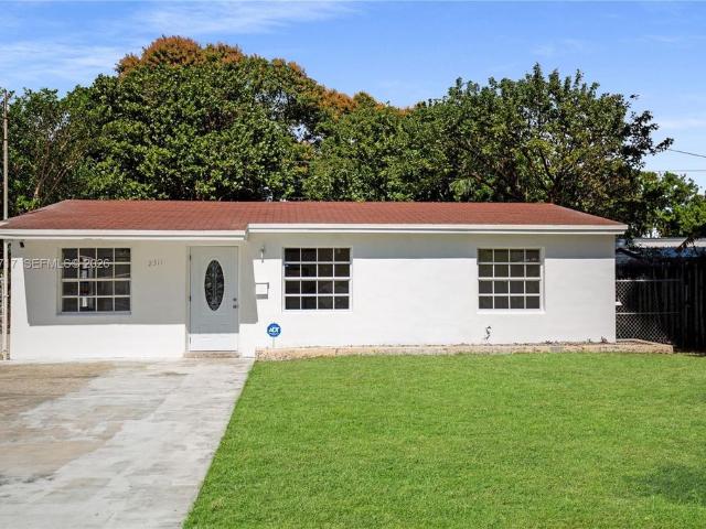 Luxury Villa for sale in Hollywood, United States