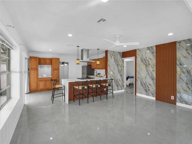 Luxury Villa for sale in Hollywood, United States