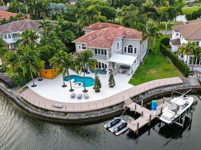 Luxury Villa for sale in Hollywood, United States