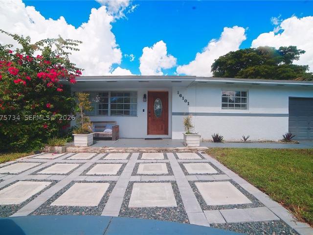 Luxury Villa for sale in Homestead, Florida
