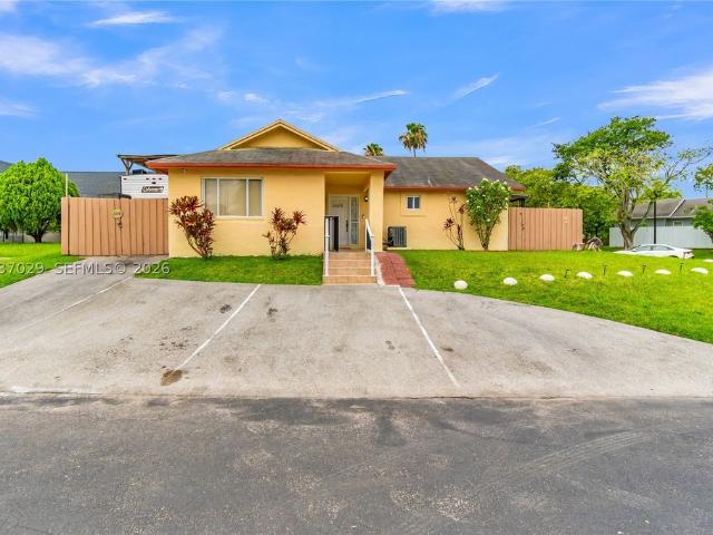 Luxury Villa for sale in Homestead, Florida