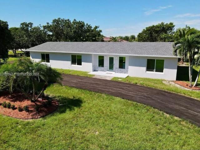Luxury Villa for sale in Homestead, Florida