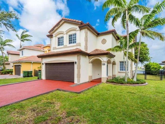 Luxury Villa for sale in Homestead, Florida