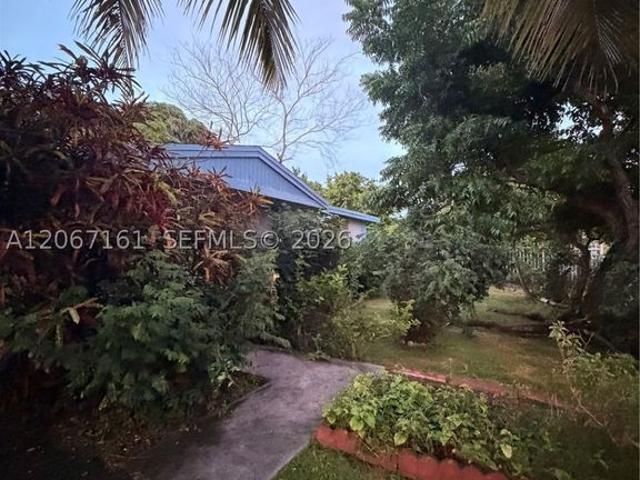 Luxury Villa for sale in Homestead, Florida