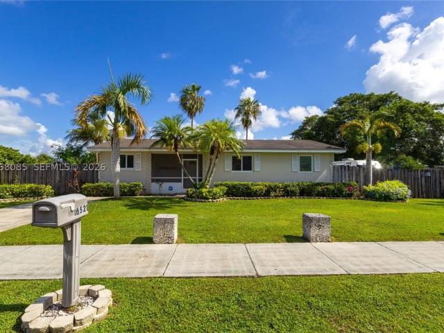 Luxury Villa for sale in Homestead, Florida