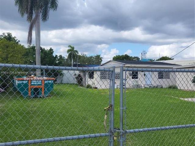 Luxury Villa for sale in Homestead, Florida