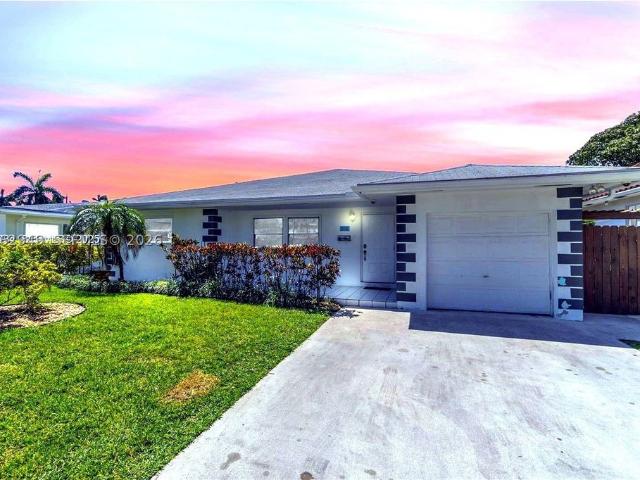 Luxury Villa for sale in Hallandale, United States