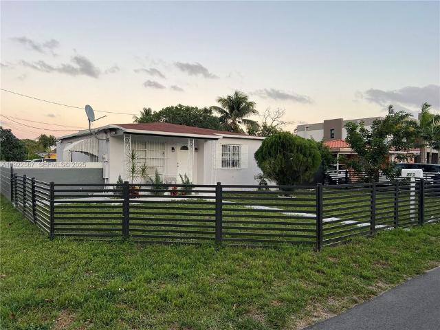Luxury Villa for sale in Hallandale, Florida