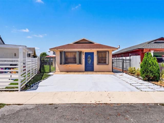Luxury Villa for sale in Hialeah, United States