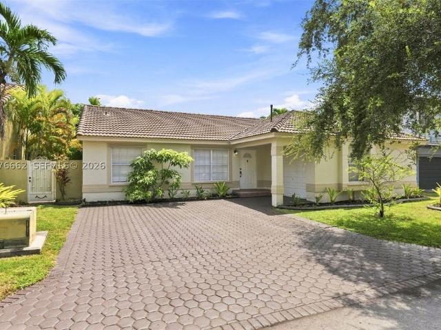 Luxury Villa for sale in Hialeah, United States