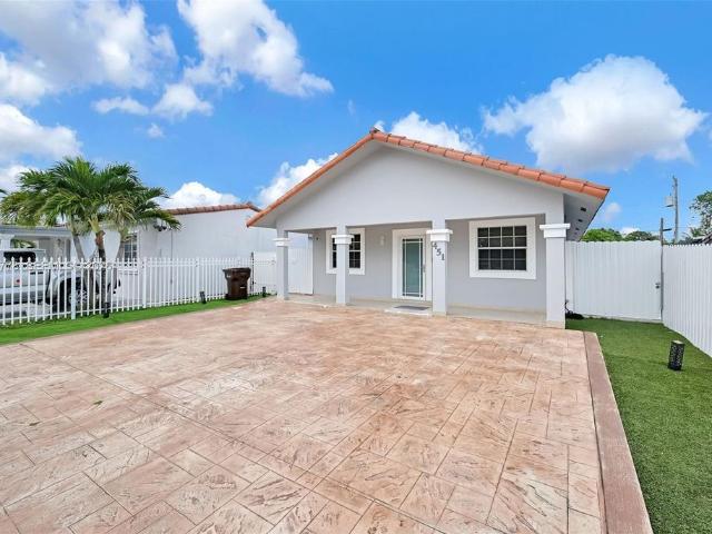 Luxury Villa for sale in Hialeah, United States