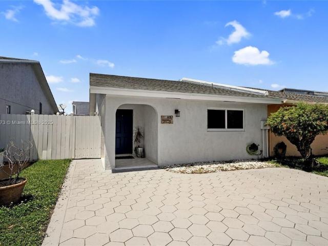 Luxury Villa for sale in Hialeah, United States