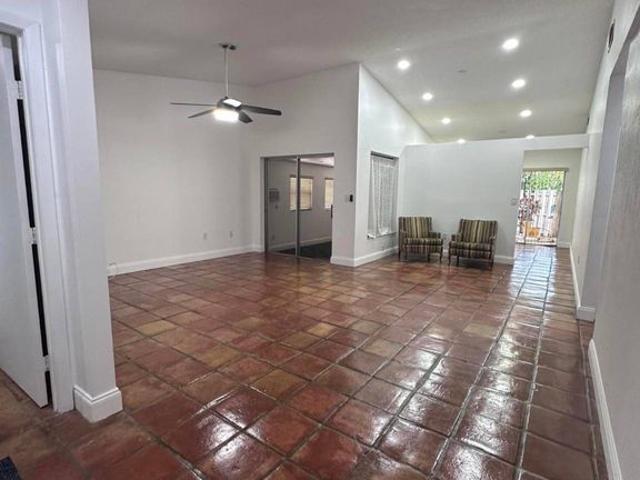 Luxury Villa for sale in Hialeah, United States