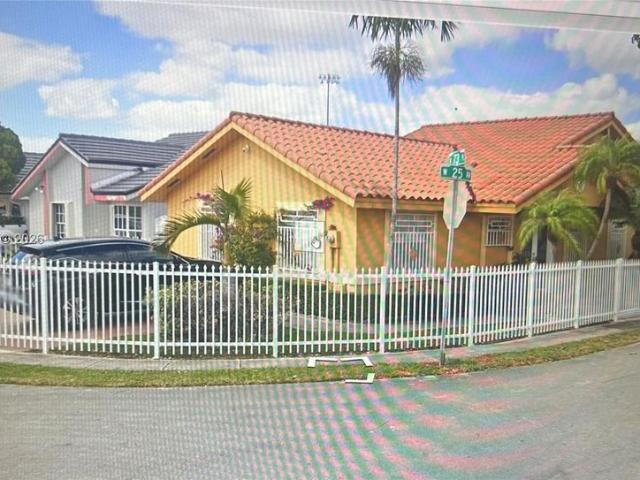 Luxury Villa for sale in Hialeah, Florida