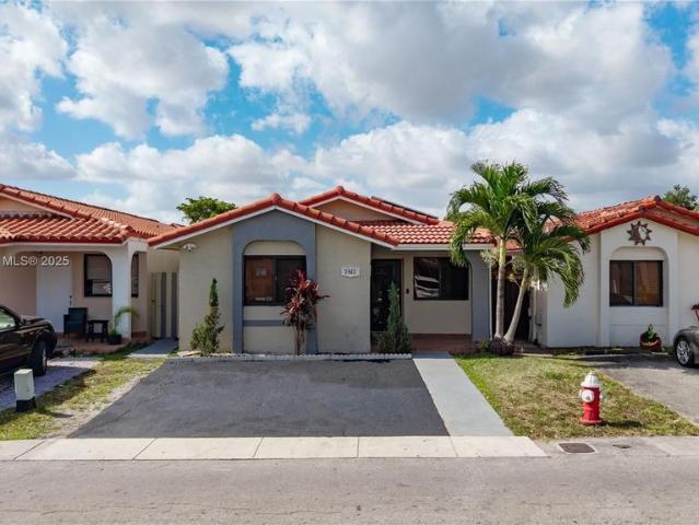 Luxury Villa for sale in Hialeah, Florida
