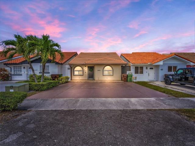 Luxury Villa for sale in Hialeah, Florida