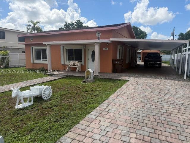 Luxury Villa for sale in Hialeah, Florida