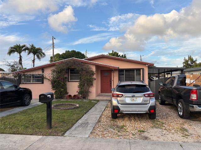Luxury Villa for sale in Hialeah, Florida