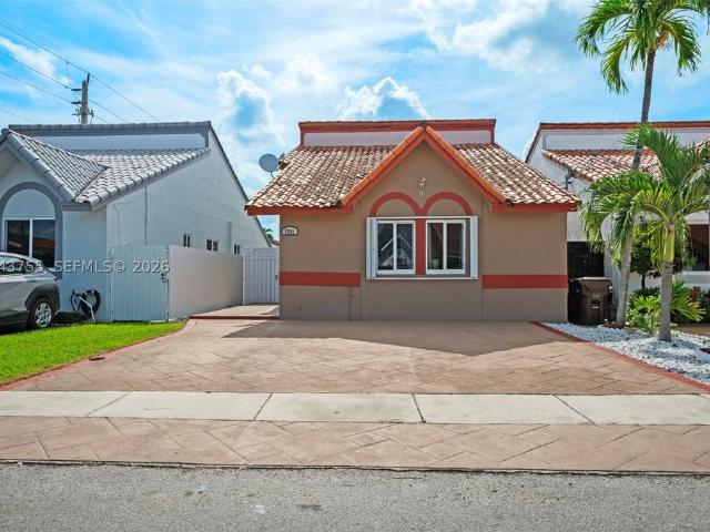 Luxury Villa for sale in Hialeah, Florida