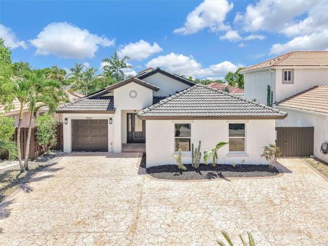 Luxury Villa for sale in Hialeah, Florida