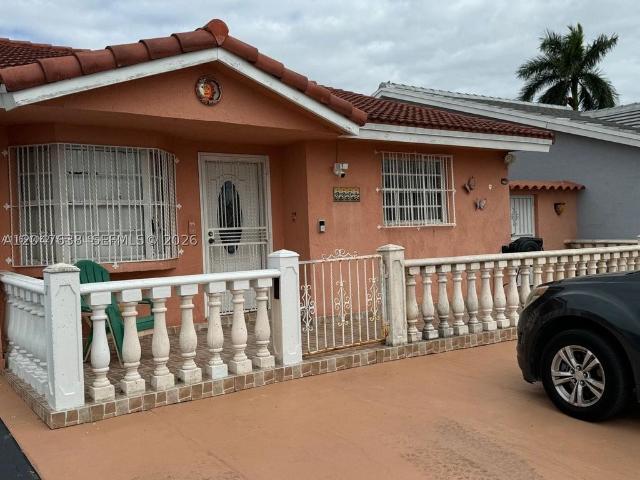 Luxury Villa for sale in Hialeah Gardens, Florida