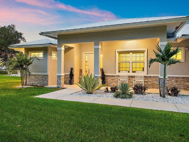 Luxury Villa for sale in Indiantown, Florida